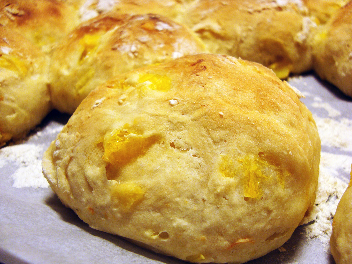 Marcipanhorn og grove appelsinboller - Piskeriset på Eventyr
